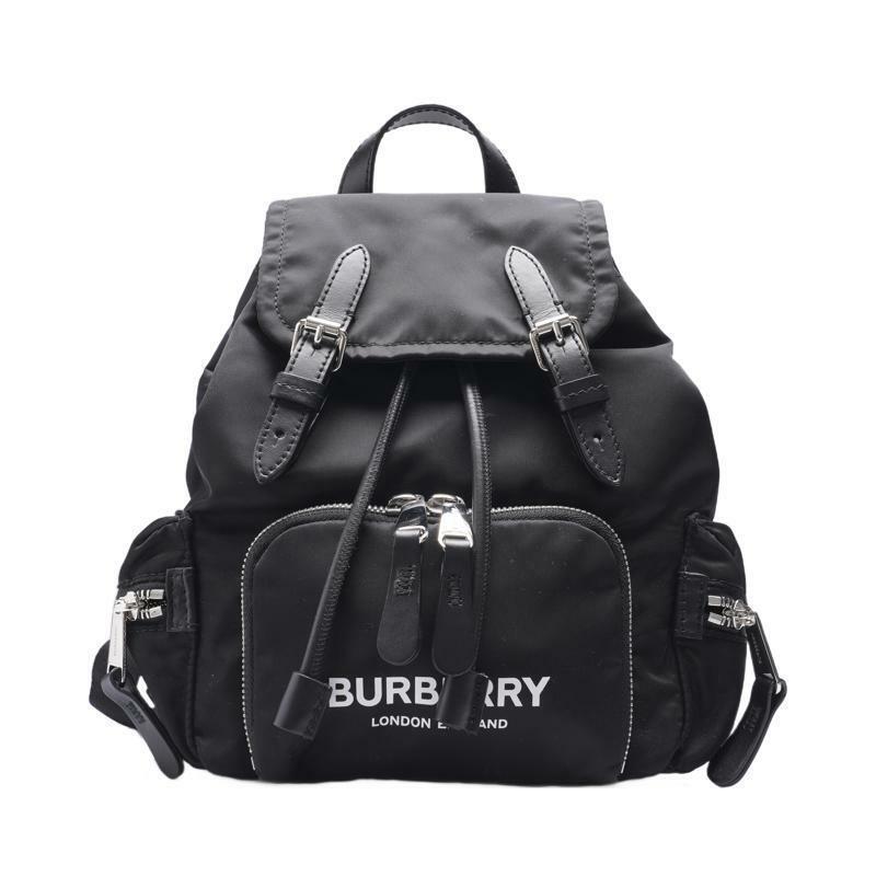 블랙 나일론 로고 럭색 스몰 백팩 - 리본즈(REEBONZ)